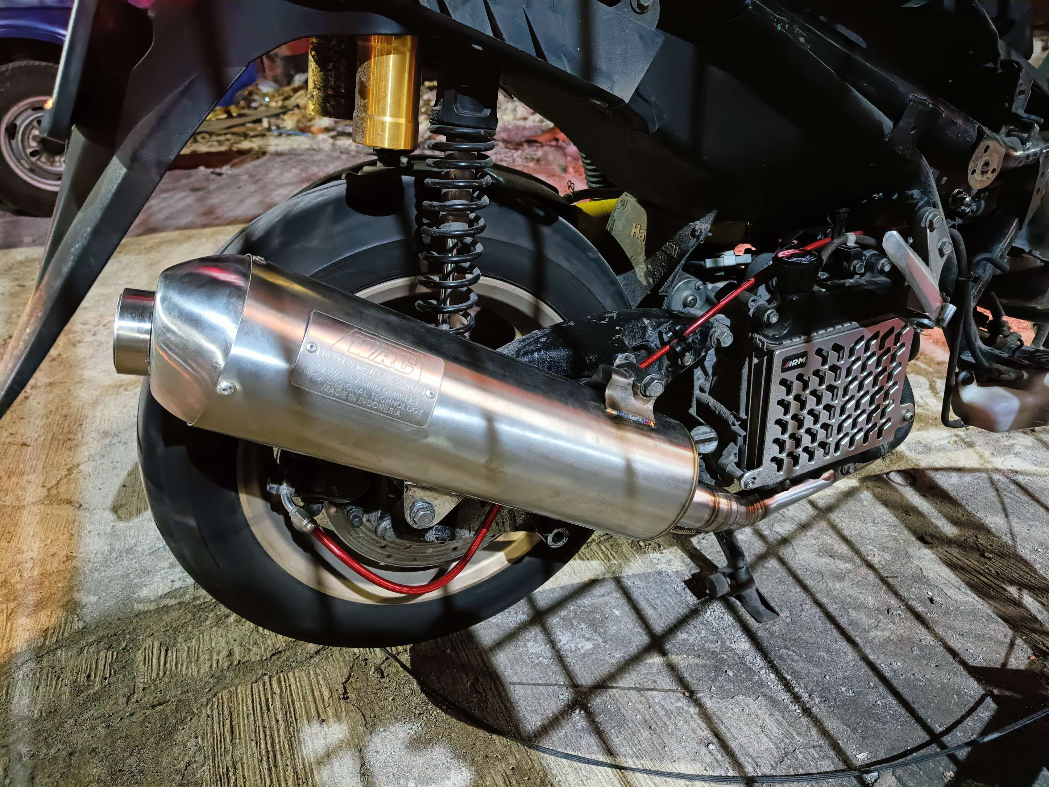 Akhirnya Tahu, Ternyata Ini Penyebab Pipa Knalpot Motor Stainless Steel ...