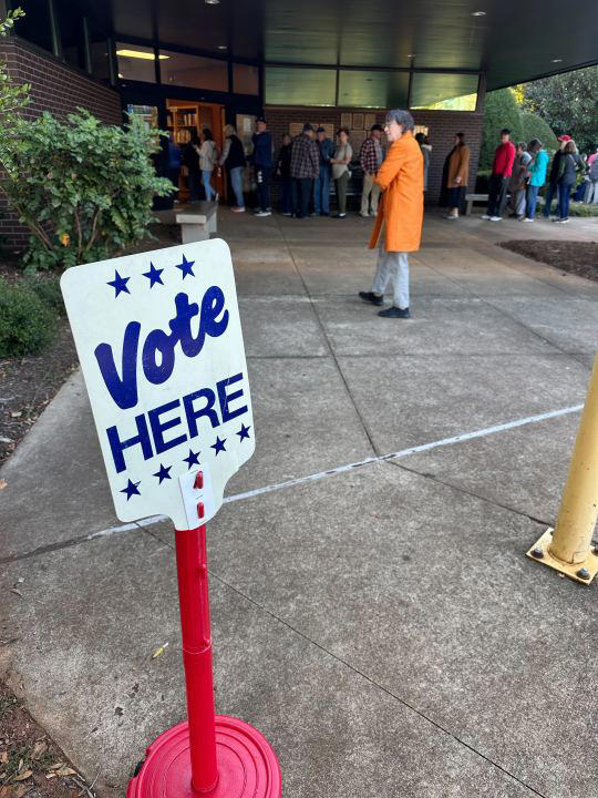 South Carolina breaks one-day early voting record – again South Carolina breaks one-day early voting record – again