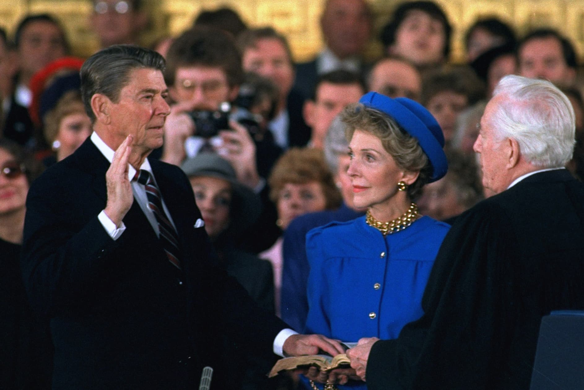 Classic Snapshots of Life From 1985