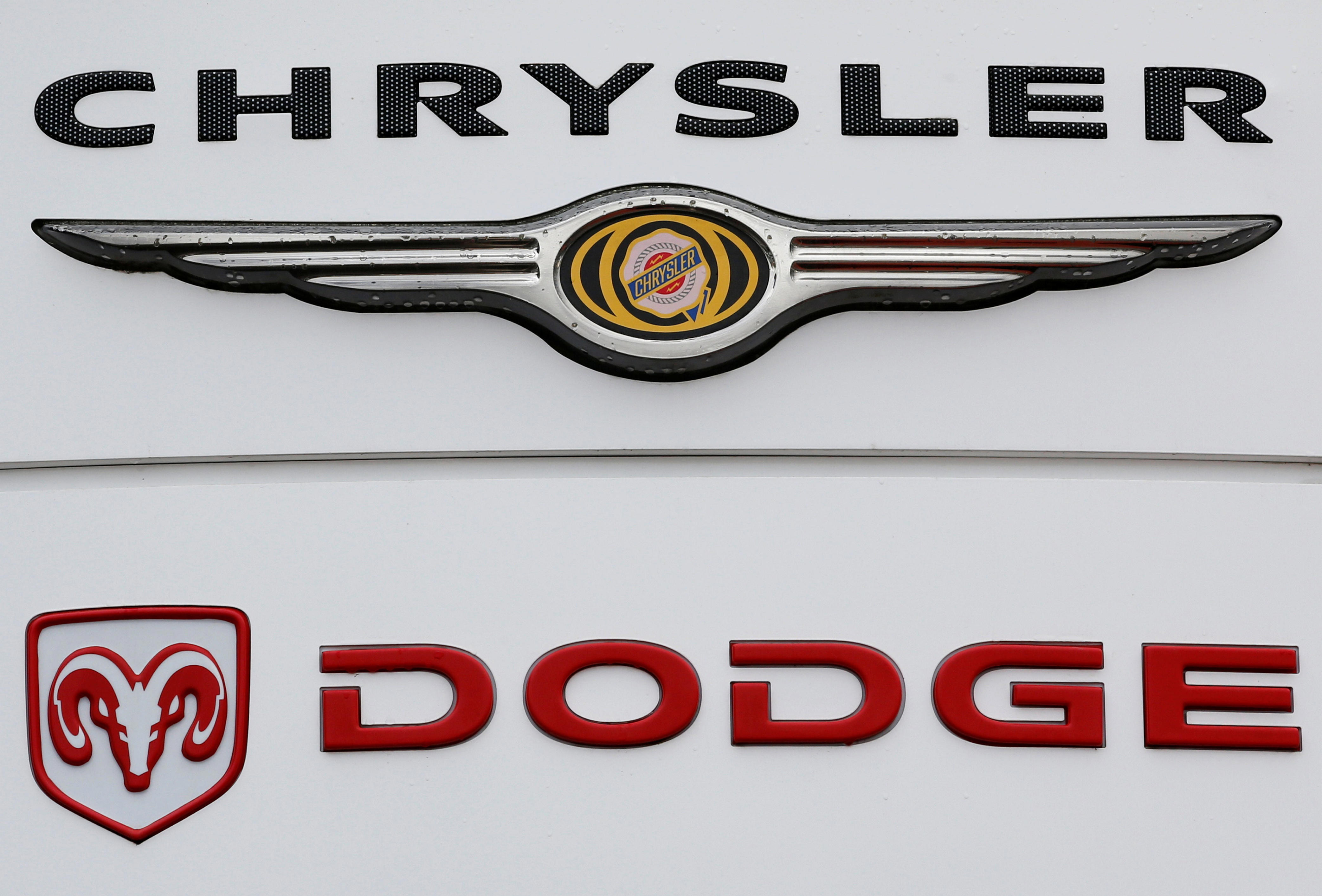 Chrysler recalls more than 250,000 vehicles. Check car recalls here