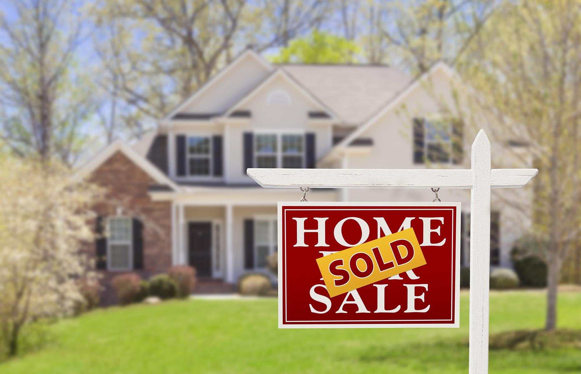 30 Secret Style Tricks To Help Sell Your House Quickly