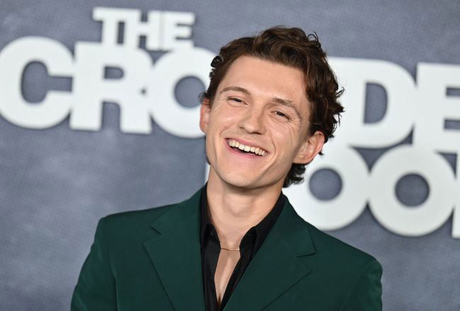 Tom Holland Joins Christopher Nolan's Next Film Alongside Matt Damon Tom Holland Joins Christopher Nolan's Next Film Alongside Matt Damon