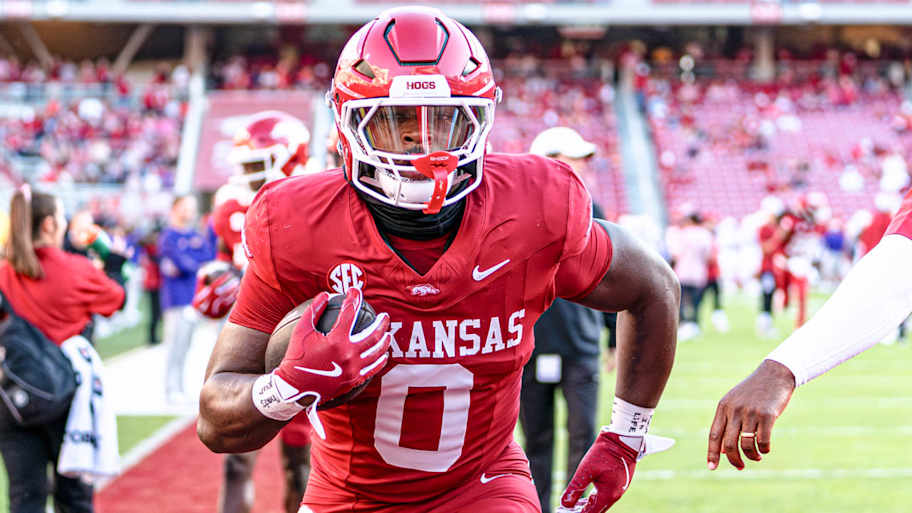 Which games on Razorbacks 2026 football schedule are most, least winnable?