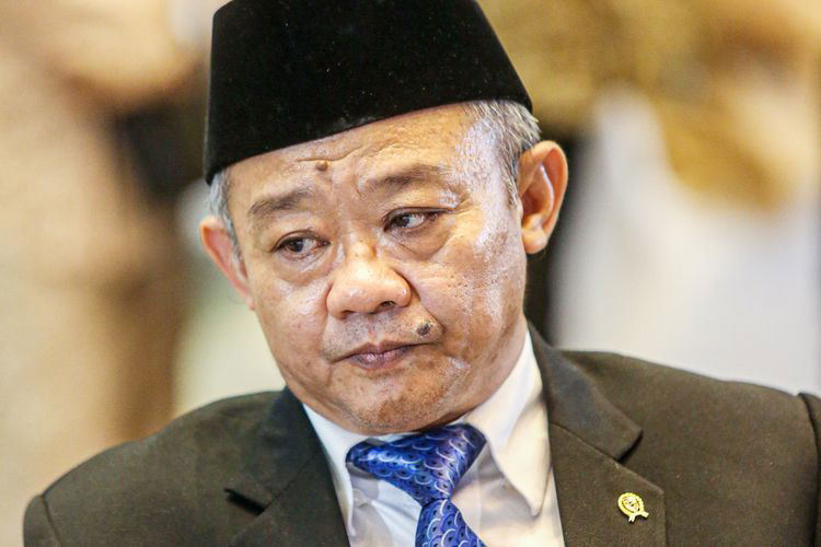 Mendikdasmen Sebut Kenaikan Gaji Guru Tunggu Update Data, Besaran Tidak ... Mendikdasmen Sebut Kenaikan Gaji Guru Tunggu Update Data, Besaran Tidak ...