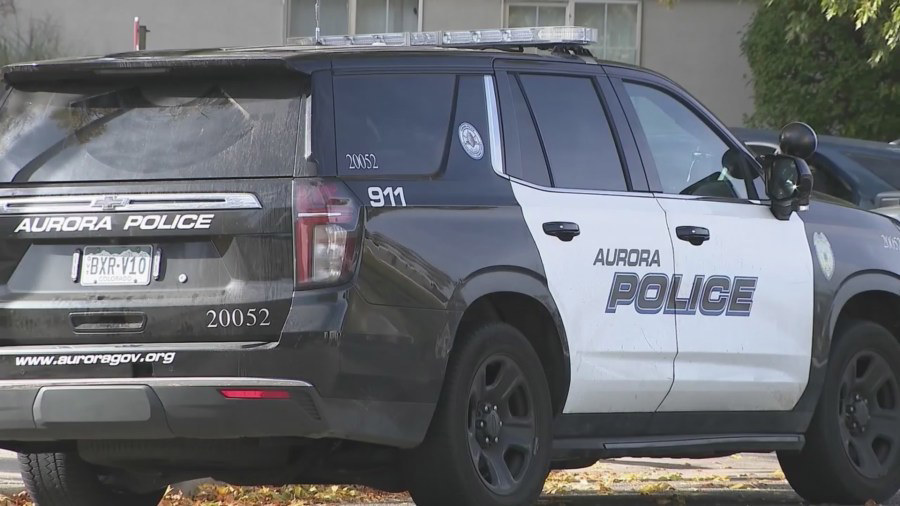 Bodycam video shows confrontation with Aurora police during officer ... Bodycam video shows confrontation with Aurora police during officer ...