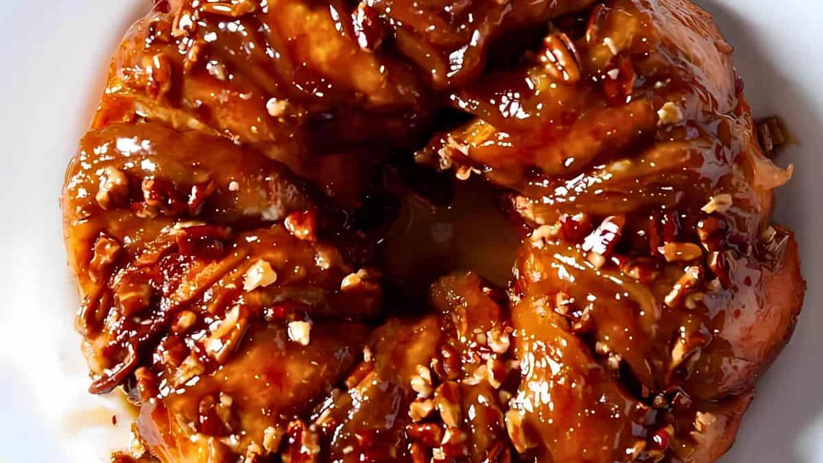 20 Maple Syrup Desserts That Drip with Rich, Cozy Flavor