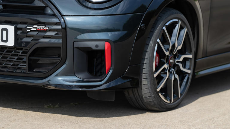 2025 Mini Cooper John Cooper Works Hardtop and Convertible First Look ...