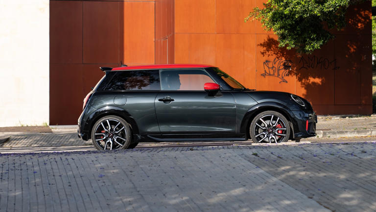 2025 Mini Cooper John Cooper Works Hardtop and Convertible First Look ...