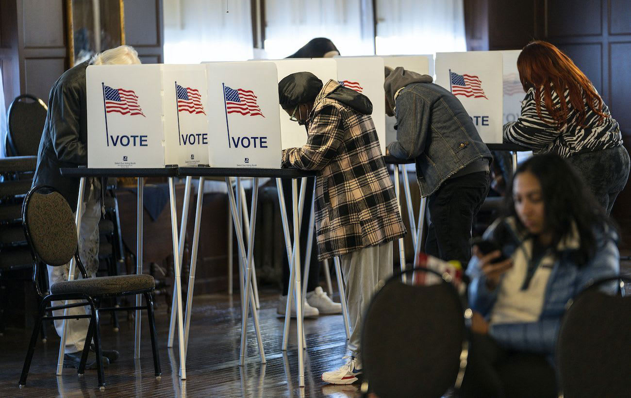 Russia and Iran prepare to stir up violent protests in US after election Russia and Iran prepare to stir up violent protests in US after election