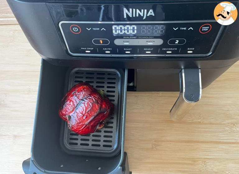 Air fryer-roasted camembert with a nice runny texture!