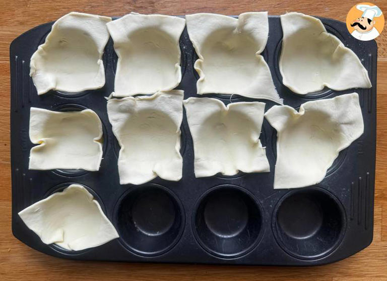 Mini folhados de espinafre e queijo de cabra Mini folhados de espinafre e queijo de cabra