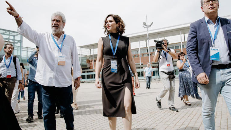 El Gobierno de Ayuso afirma que la presidenta paga El Gobierno de Ayuso afirma que la presidenta paga