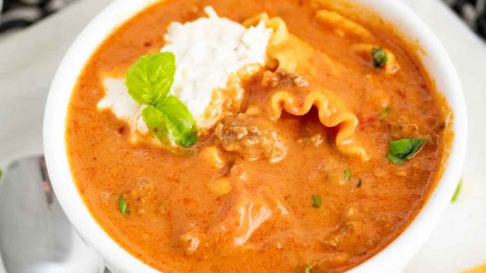 20 Sunday dinners that look fancy but stay easy
