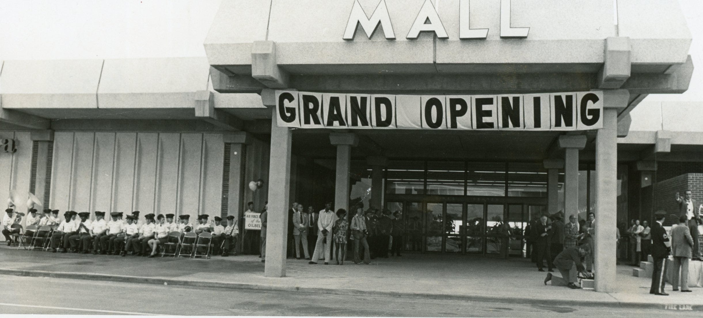 What should happen to Sikes Center Mall?