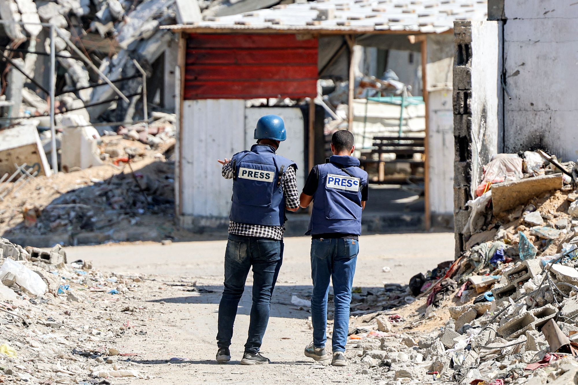 Journalists Push Back After Israel Accuses Six Al Jazeera Reporters in ...