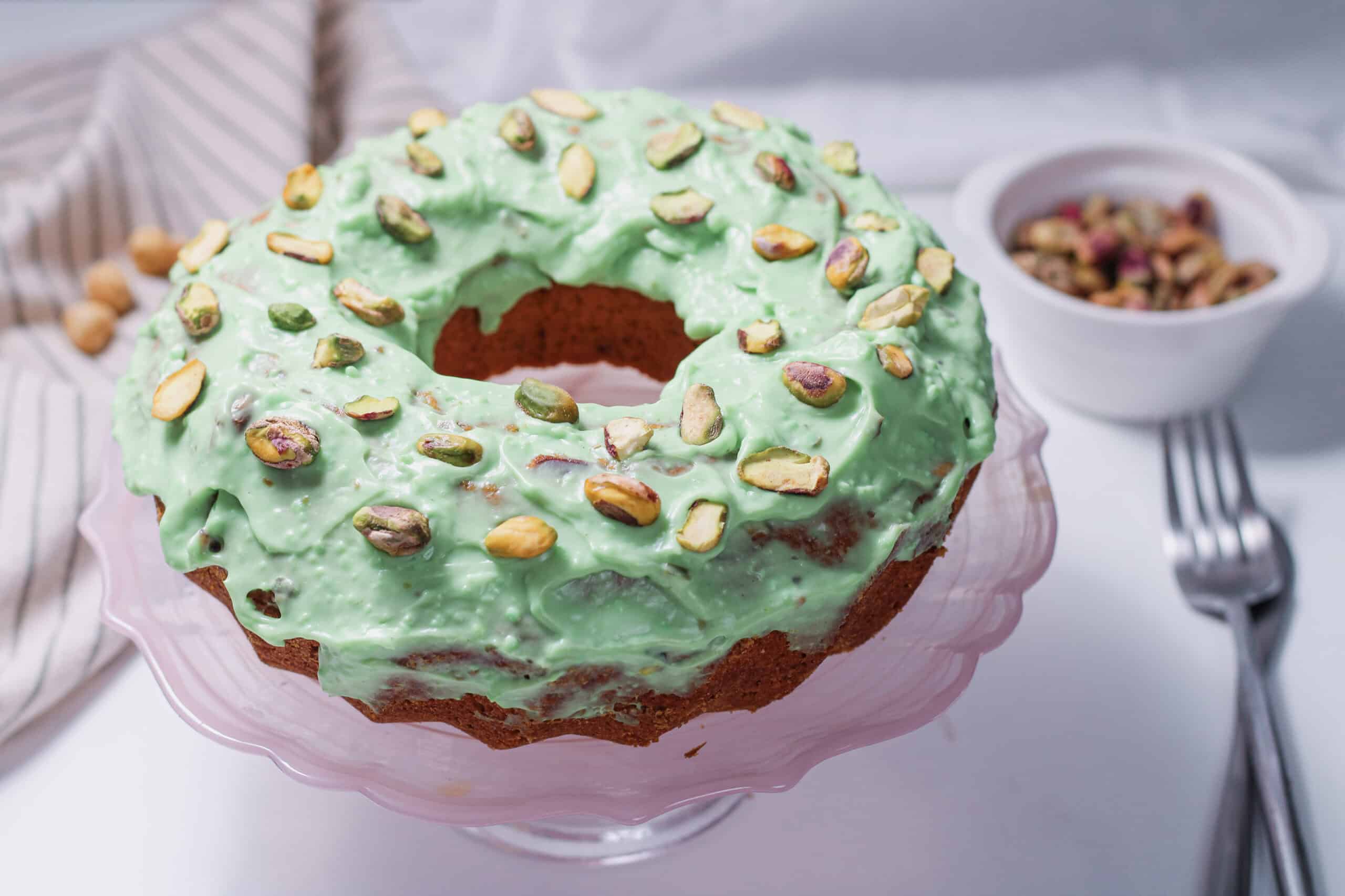 9 Retro Bundt Cakes for Today’s Sweet Tooth
