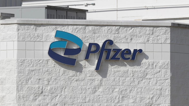 Pfizer signs global licensing deal with 3SBio for bispecific antibody