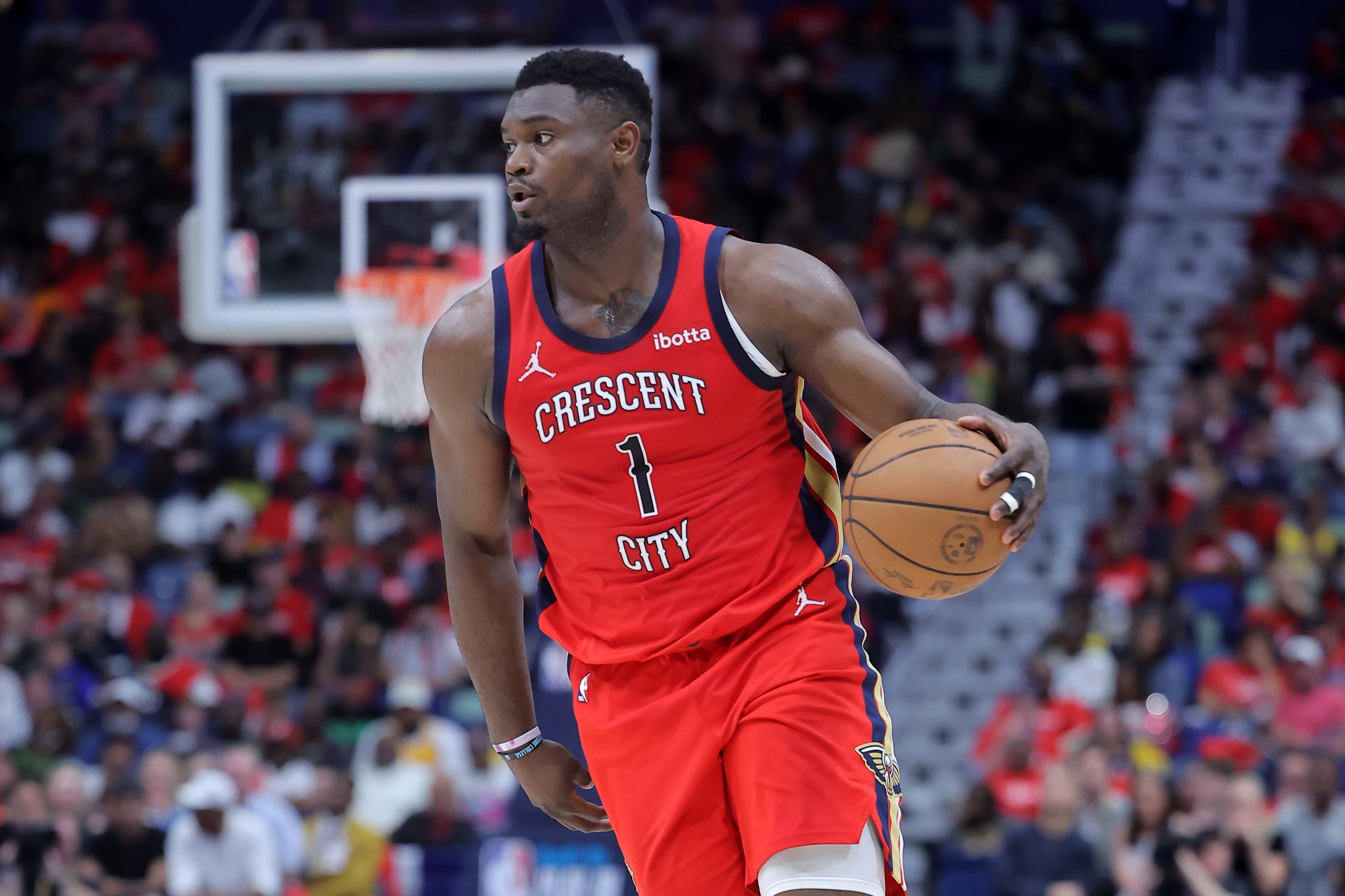 Pelicans Star Zion Williamson Out Indefinitely With Lingering Hamstring ...
