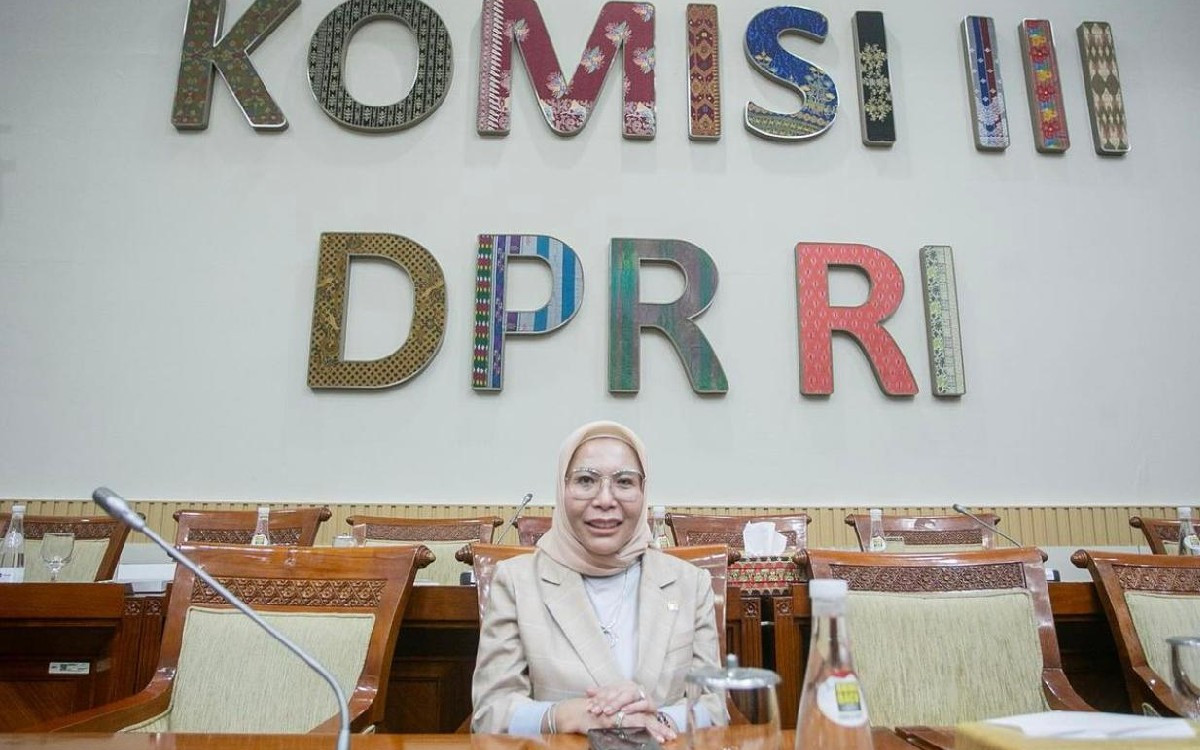 Lola Nelria Desak Polri Pidanakan Ipda YF yang Menyuruh Pacarnya ...