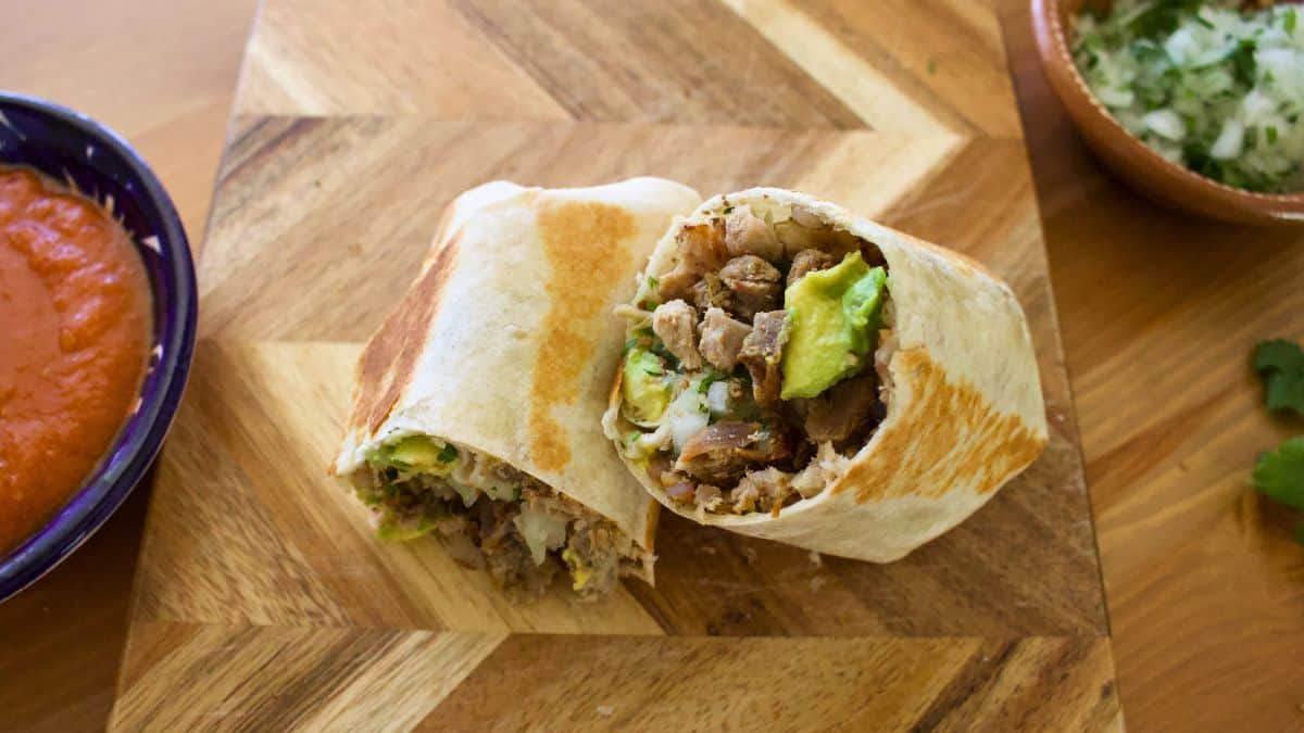 25 Game Night Dinner Recipes Perfect for a Crowd