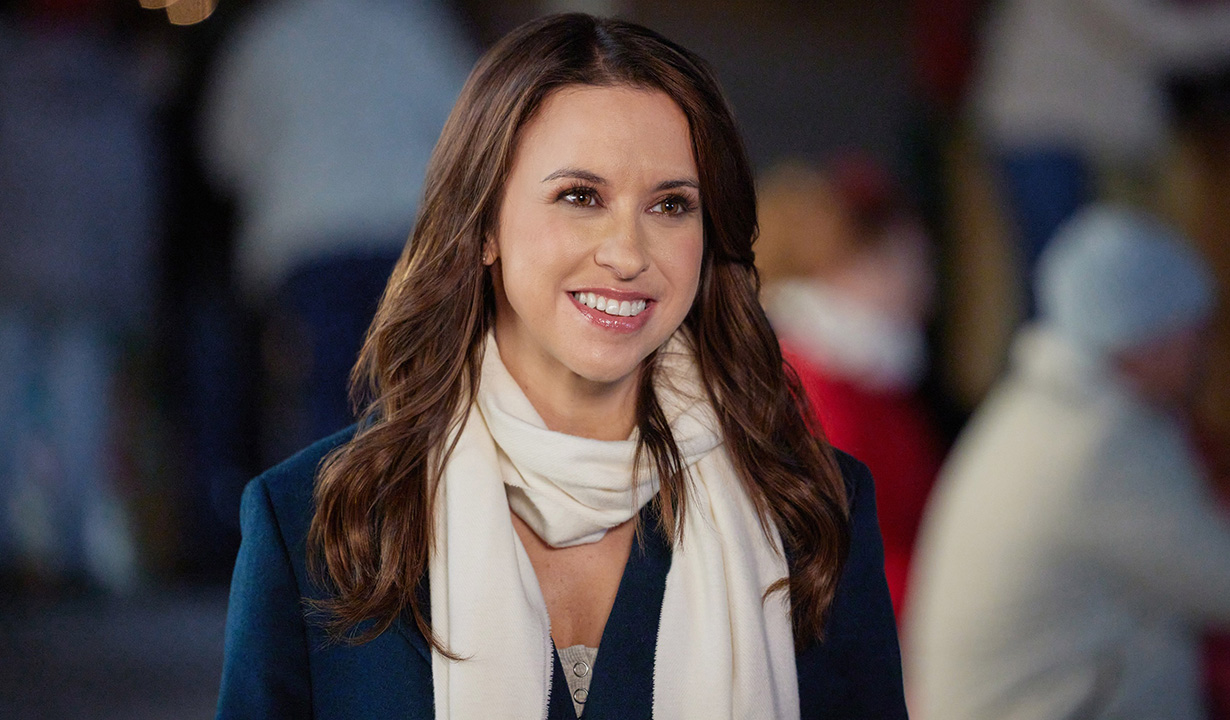 Hallmark Channel Expands Its Popular Lacey Chabert Holiday Franchise ...