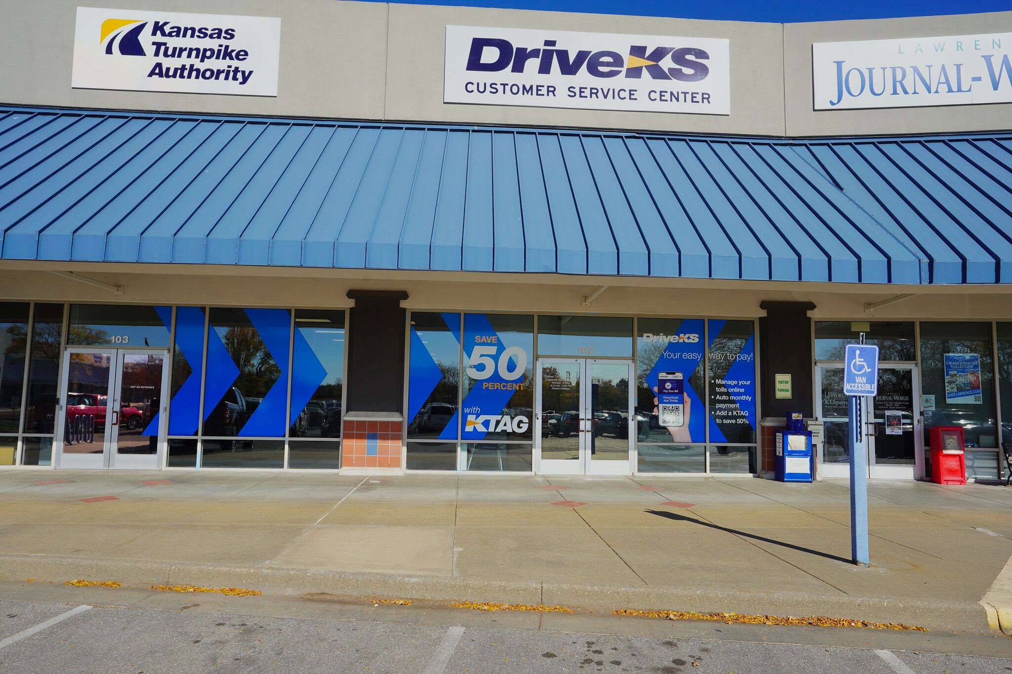 Toll text scam ramps up, continuing to target Kansas drivers