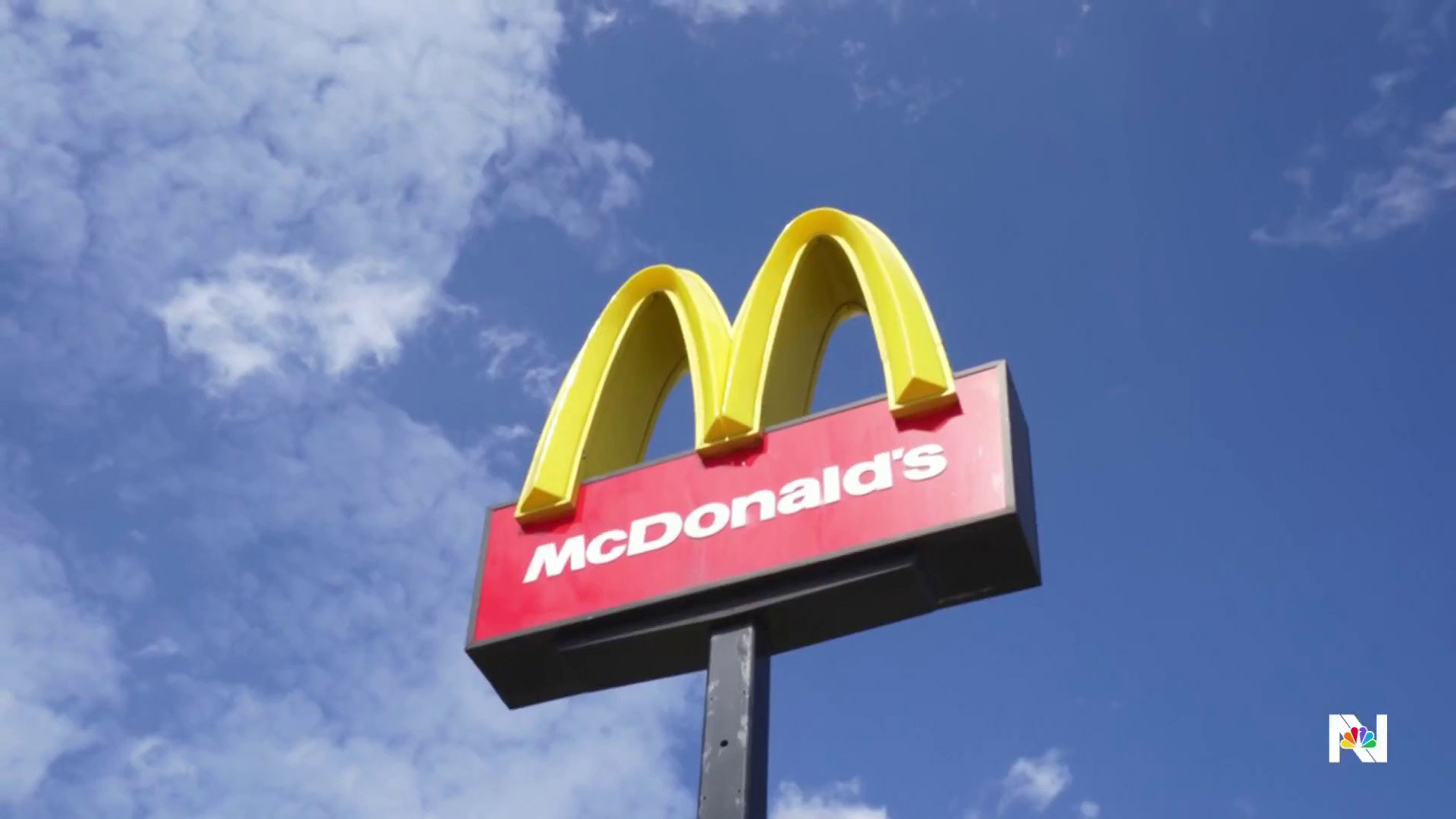 FDA investigates onion supplier in McDonald's E. coli outbreak FDA investigates onion supplier in McDonald's E. coli outbreak