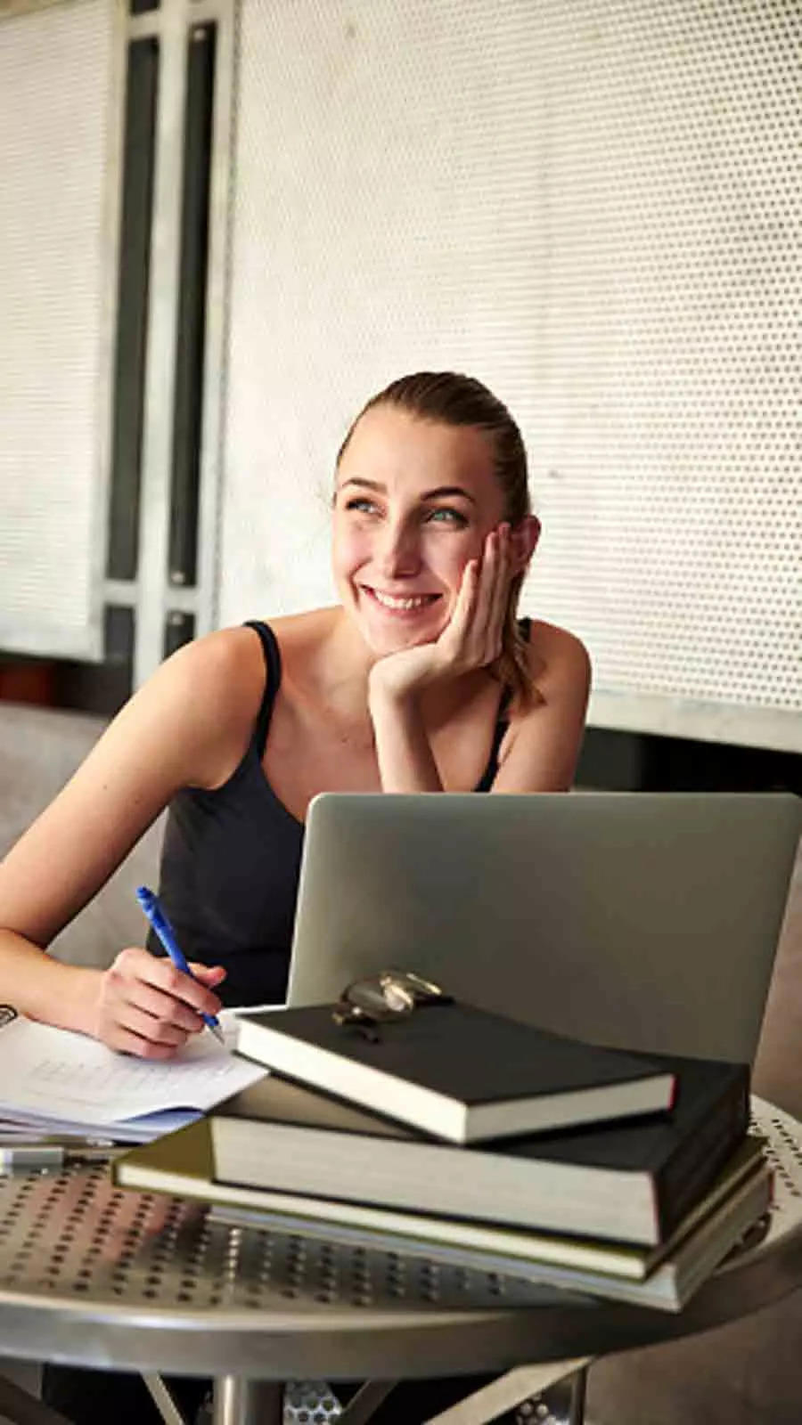 10 Essential Financial Literacy Skills Every Student Should Master 10 Essential Financial Literacy Skills Every Student Should Master