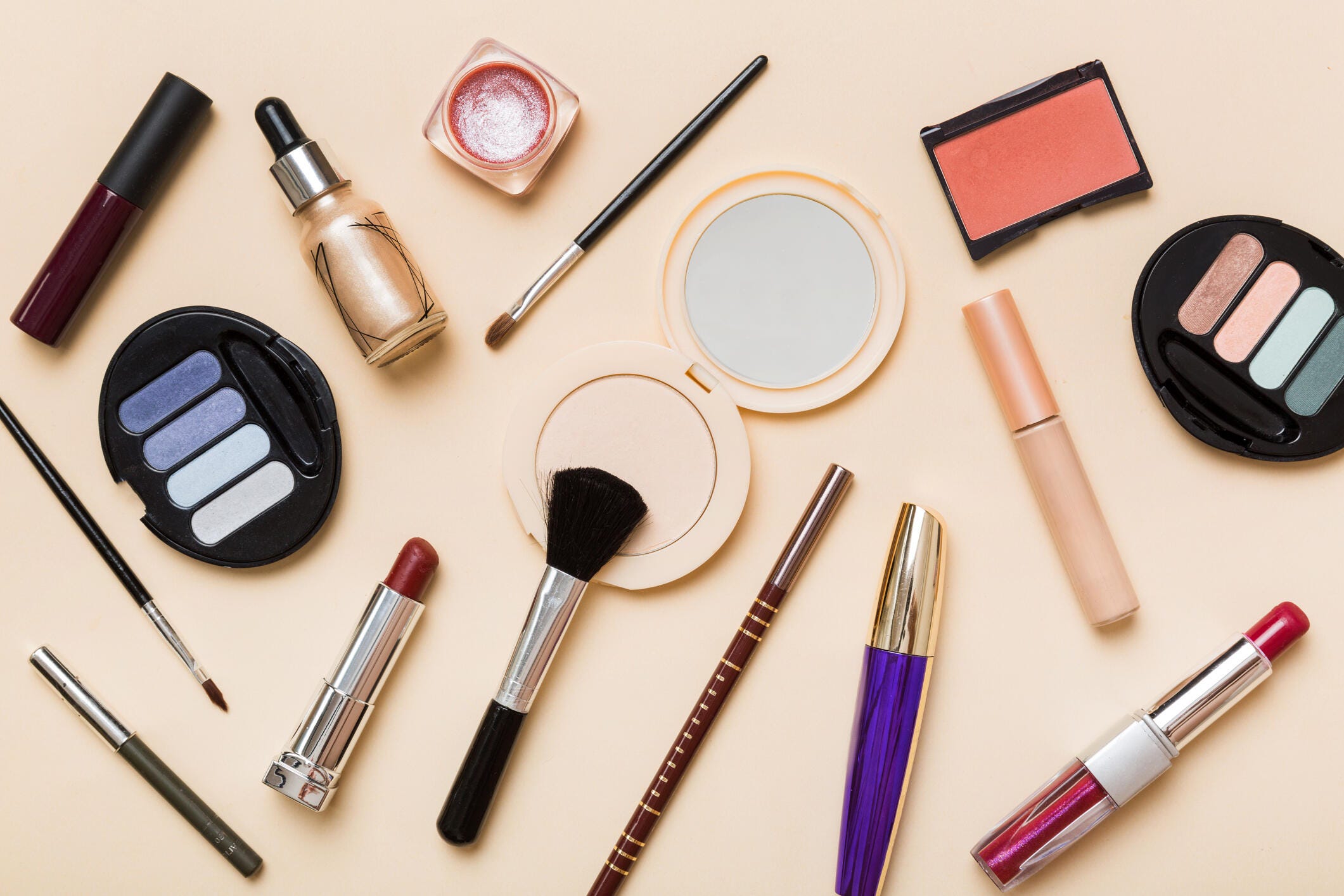 What Expired Makeup Is Really Doing to Your Eyes and Skin