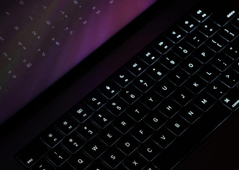 The Complete Guide to Apple's New Passwords App: Passkeys, Verification ...