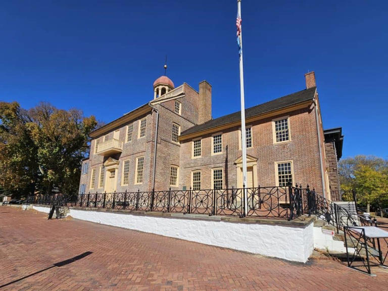 Historic New Castle DE: 11 Things To Do In This Charming Small Town