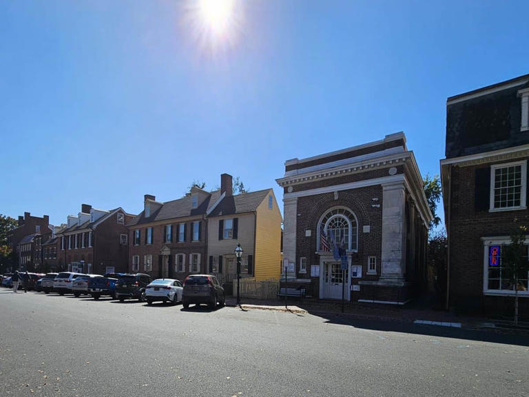 Historic New Castle DE: 11 Things To Do In This Charming Small Town