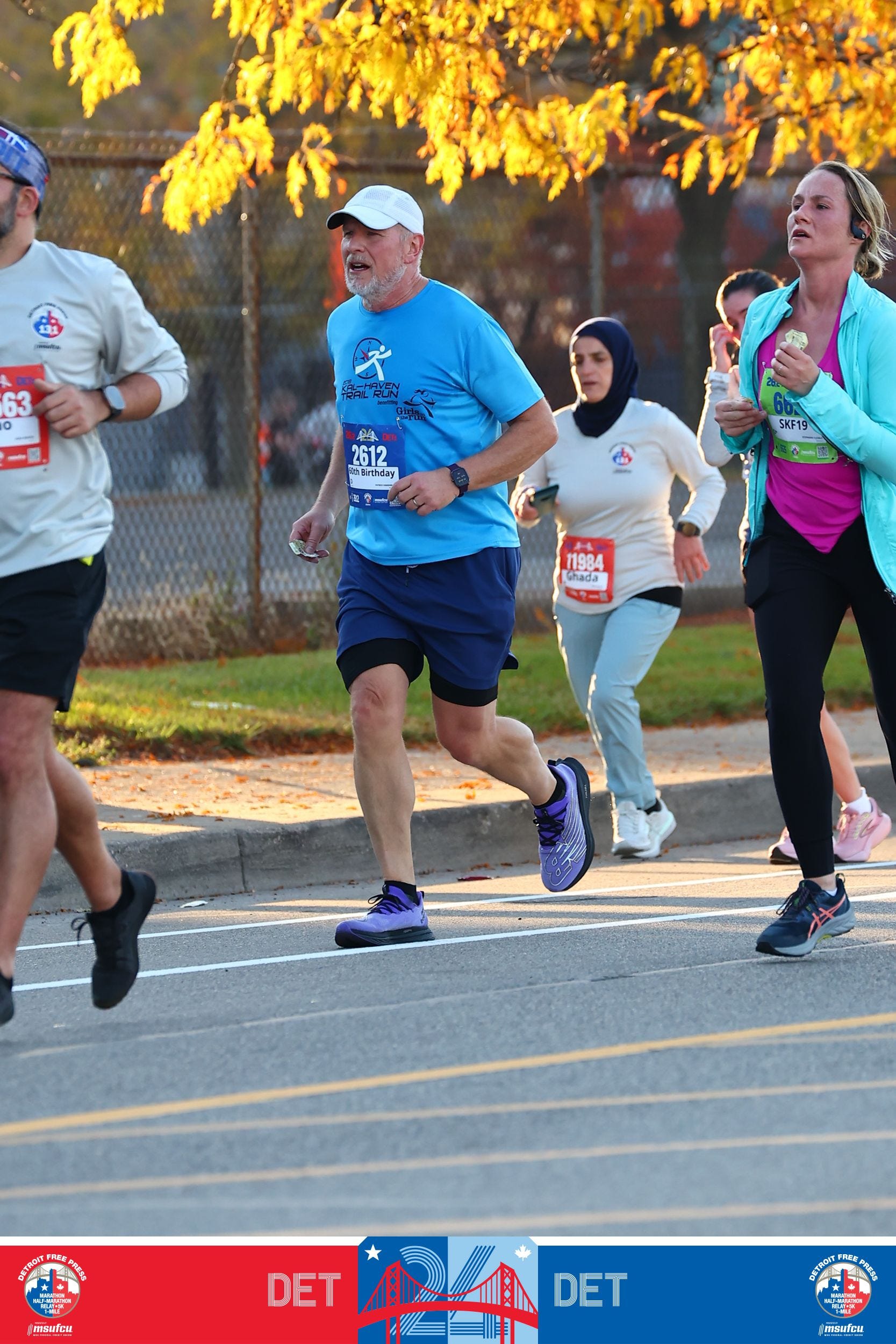 Man comes back from dead to finish Detroit Free Press Marathon — 1 year ...