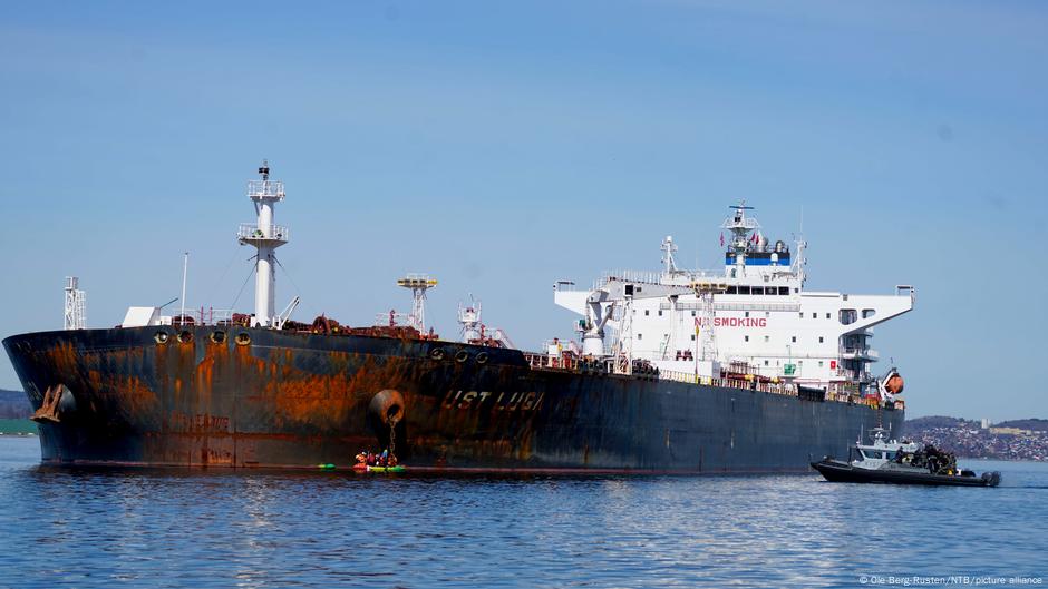 Rosyjska "flota cieni": awaria tankowca w pobliżu Rugii