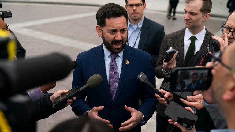 Cook Political Report shifts Lawler’s New York race toward GOP Cook Political Report shifts Lawler’s New York race toward GOP