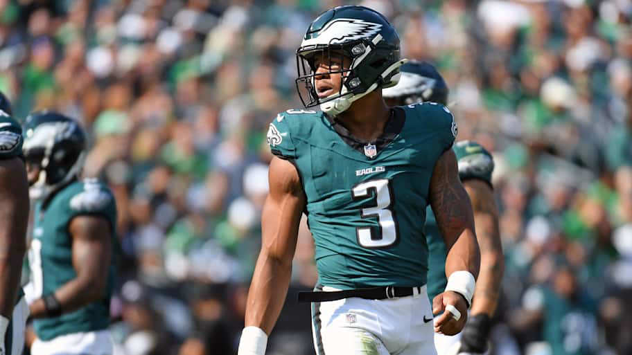 Success Starts To Come For Eagles' Second-Year Edge Rusher Success Starts To Come For Eagles' Second-Year Edge Rusher