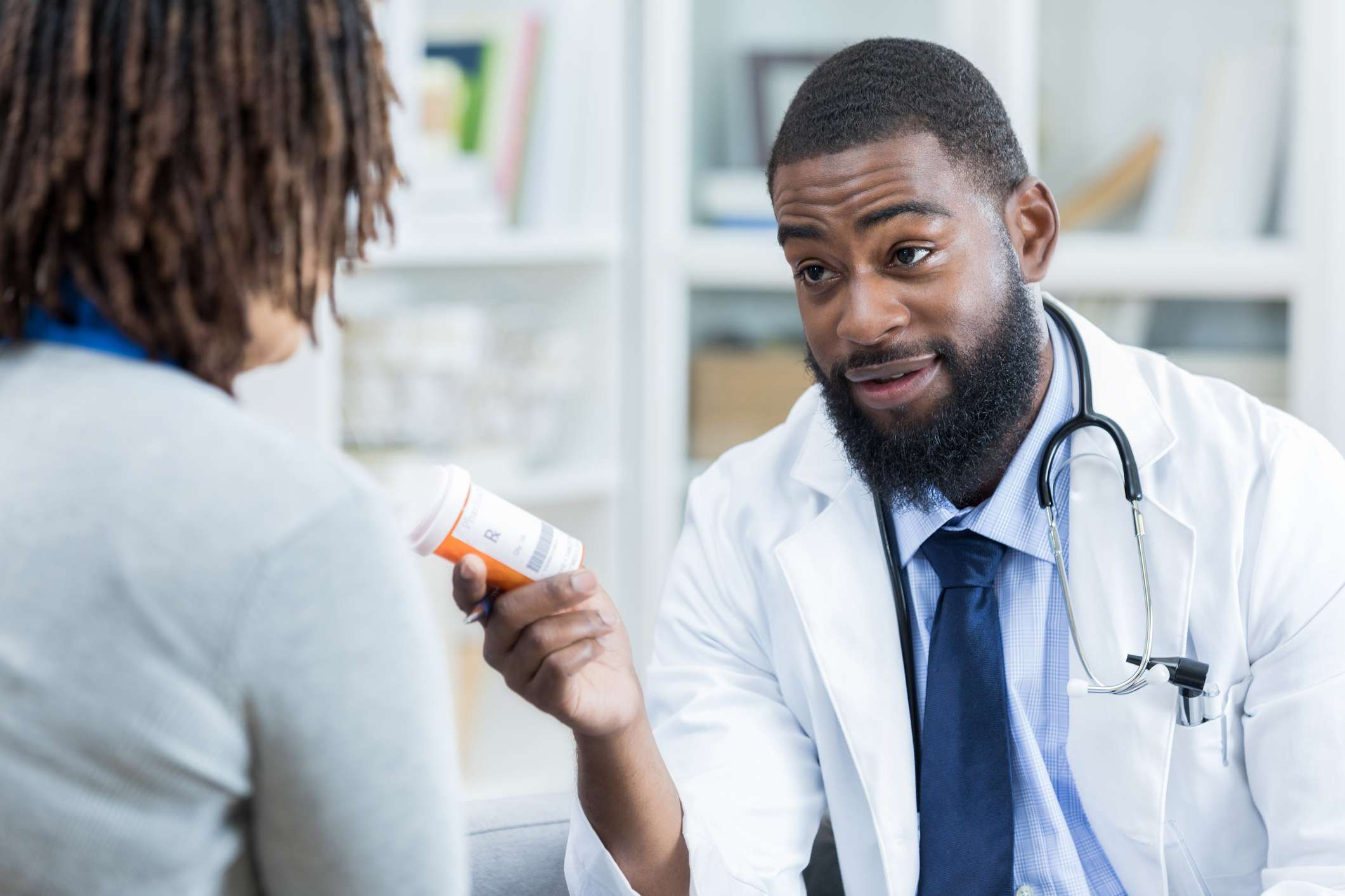 SSRIs vs. SNRIs: How they work