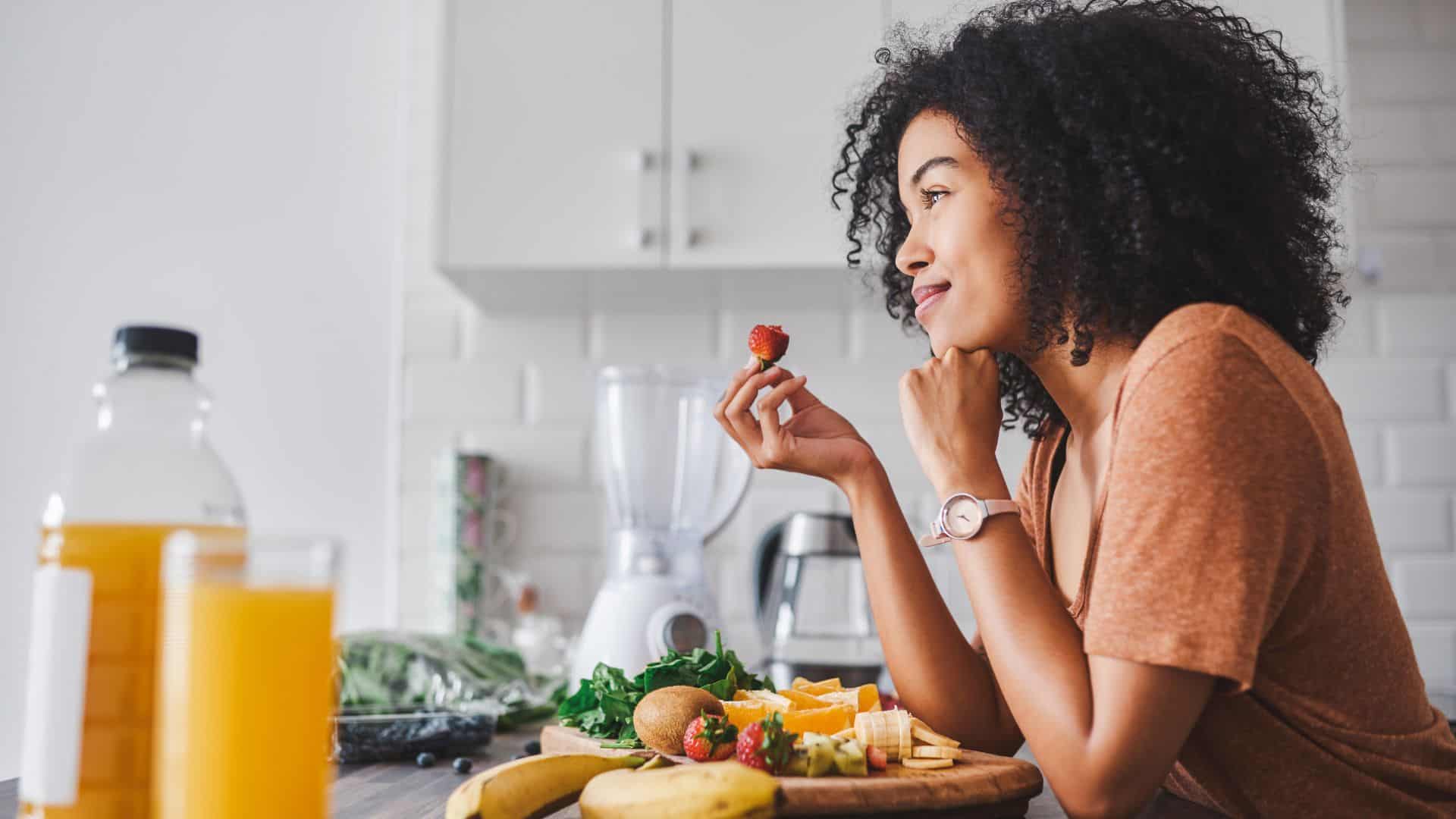 17 Nutritious and Delicious Foods to Add to Your Diet