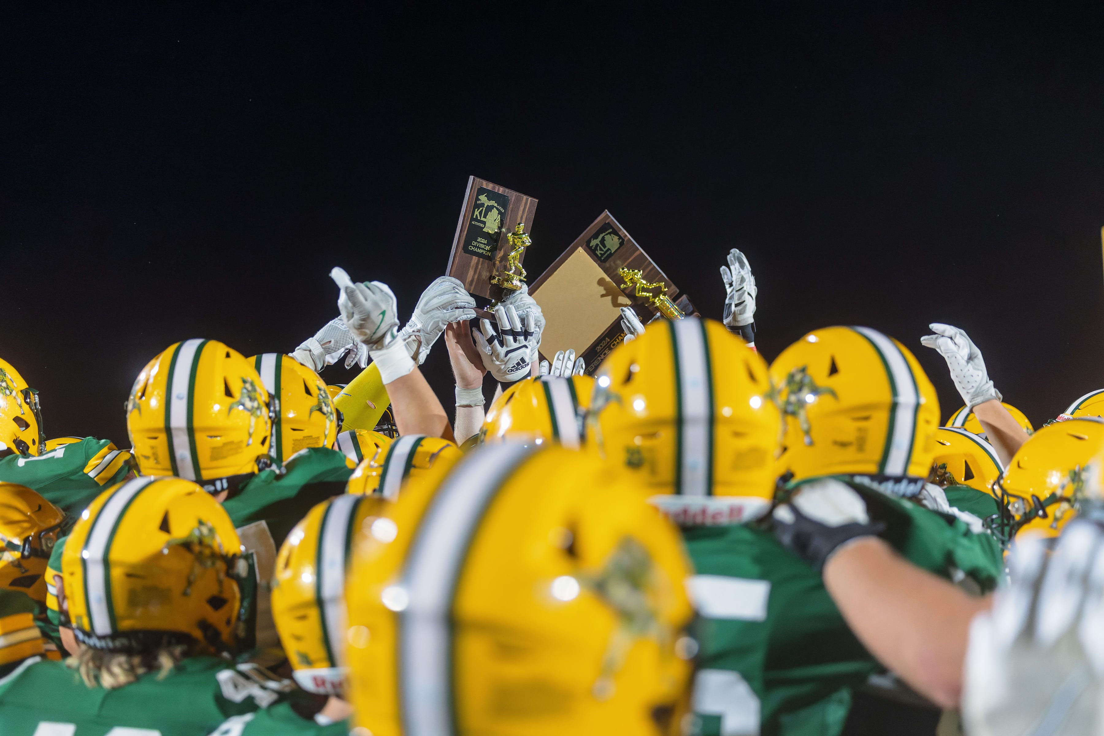After historic season, HHS football team inspires Howell to establish ...