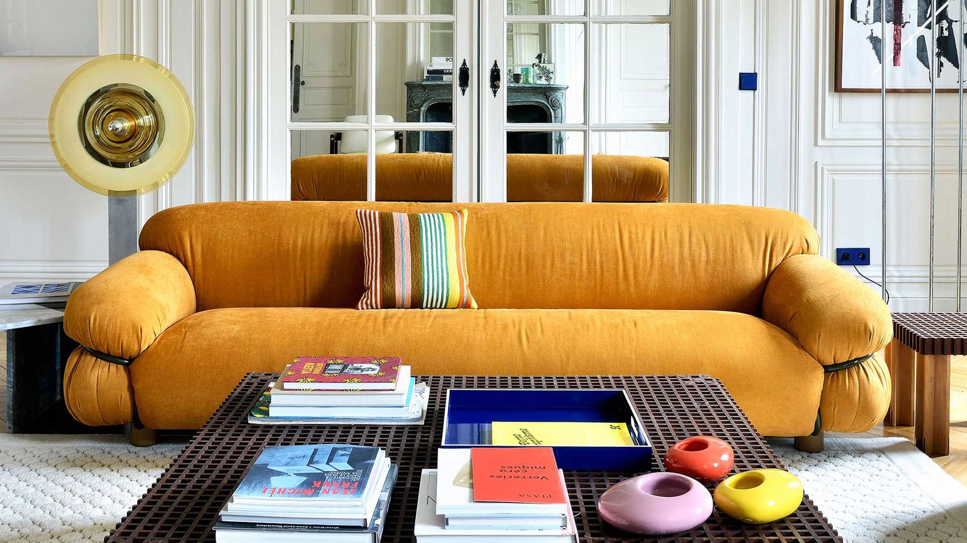What Does the Color Yellow Mean in Interior Design? A Color and Design ...