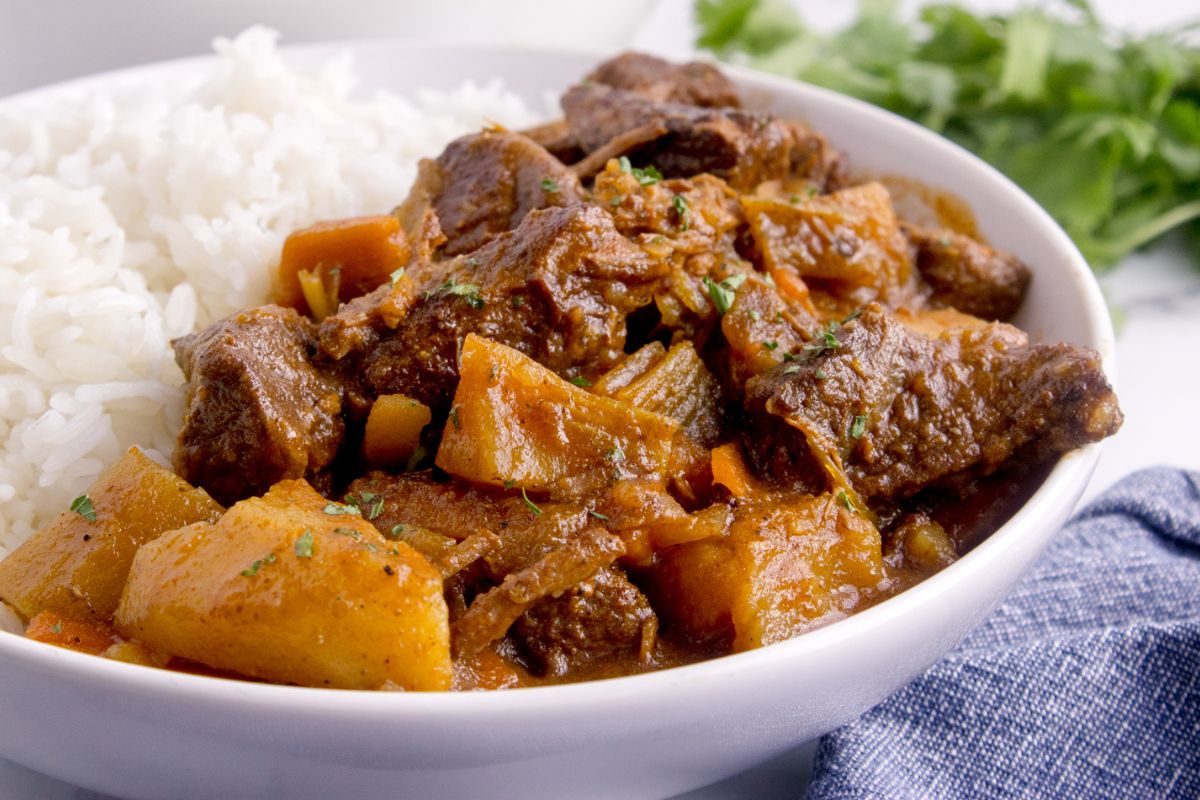 22 Must See Slow Cooker Beef Recipes