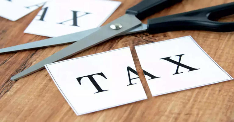 CBDT extends ITR filing deadline for corporates till November 15 CBDT extends ITR filing deadline for corporates till November 15