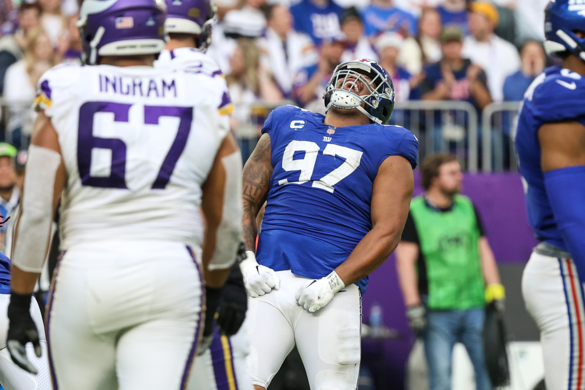 Trade Pitch Sends Dexter Lawrence to the Patriots