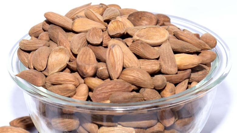 23 Types Of Almonds, Explained