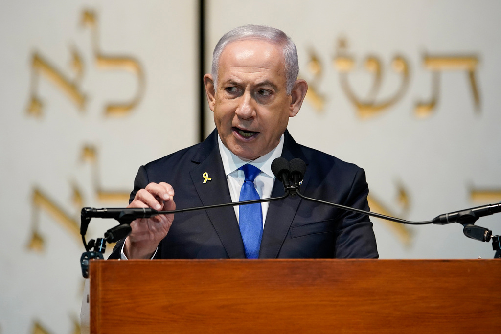 Netanyahu: Flytta FN-soldaterna omedelbart Netanyahu: Flytta FN-soldaterna omedelbart
