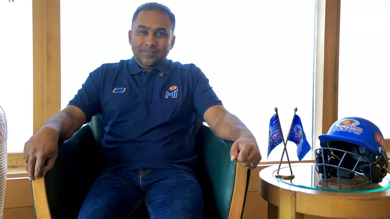 Mahela Jayawardene returns as Mumbai Indians head coach Mahela Jayawardene returns as Mumbai Indians head coach