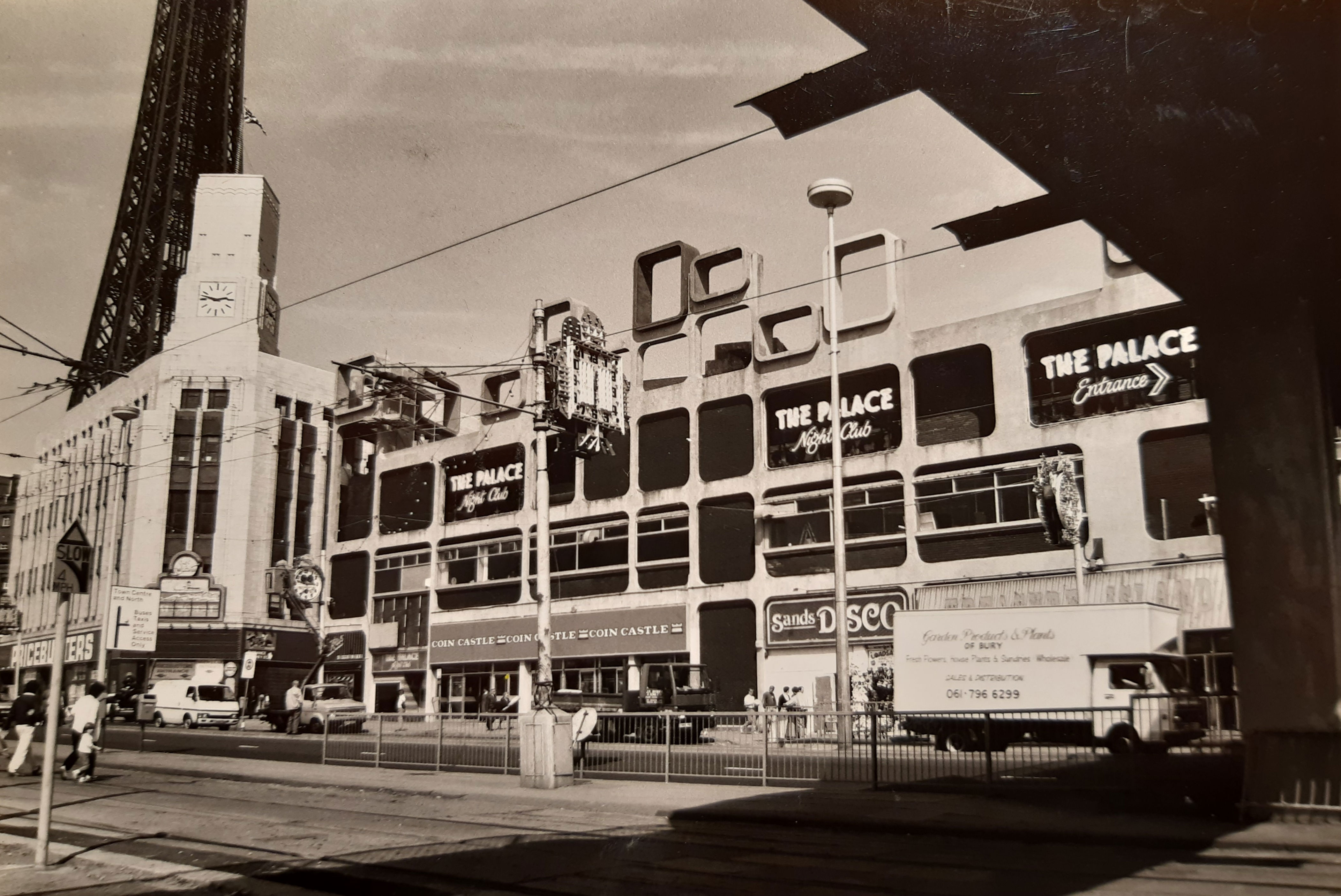 People, places and buildings rewind the years to Blackpool promenade ...