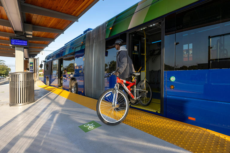 IndyGo bus fares could rise for the first time since 2009. Here's what ...