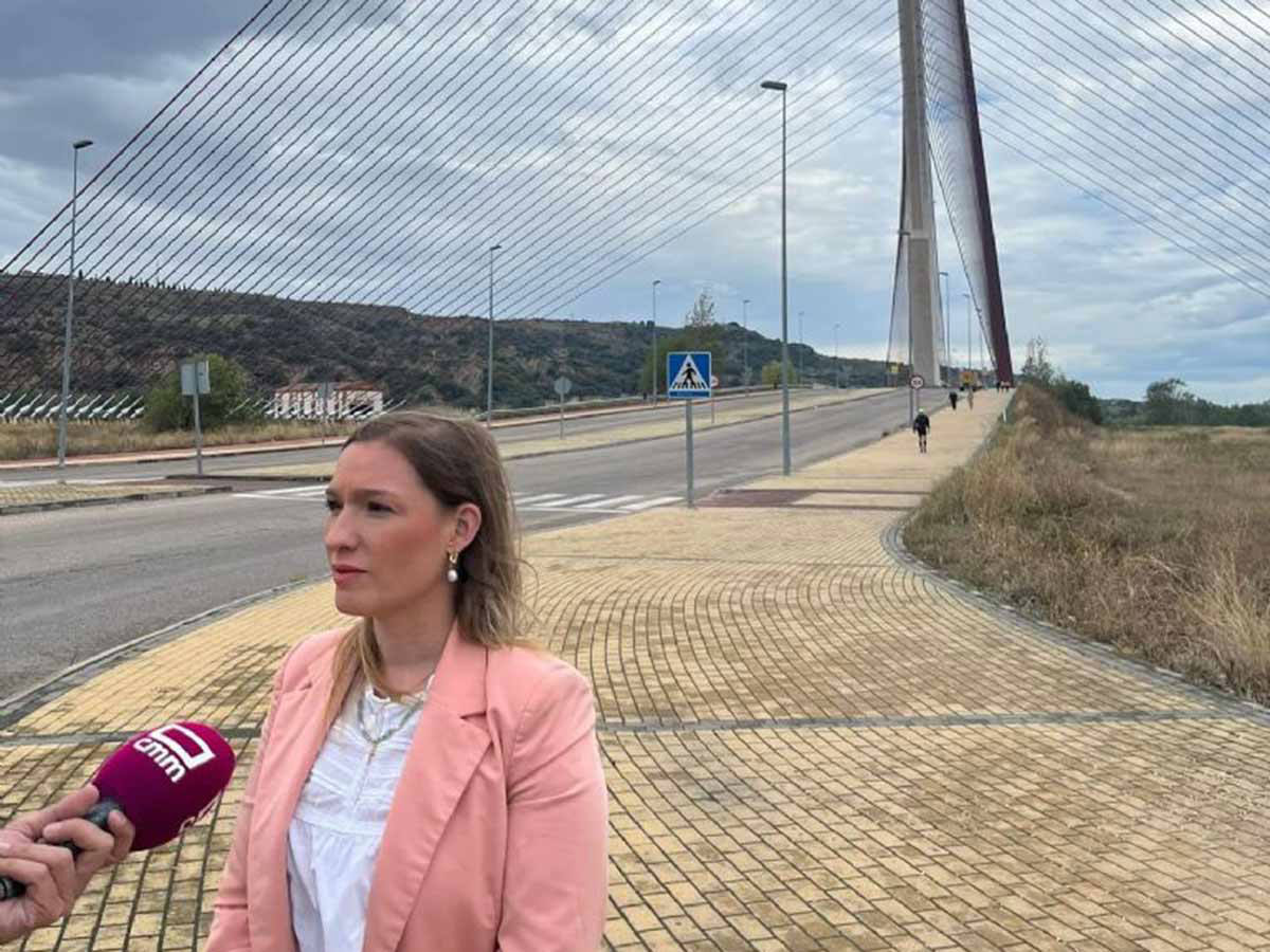 VIDEO: Muere influencer al caer desde un puente mientras tomaba fotos VIDEO: Muere influencer al caer desde un puente mientras tomaba fotos