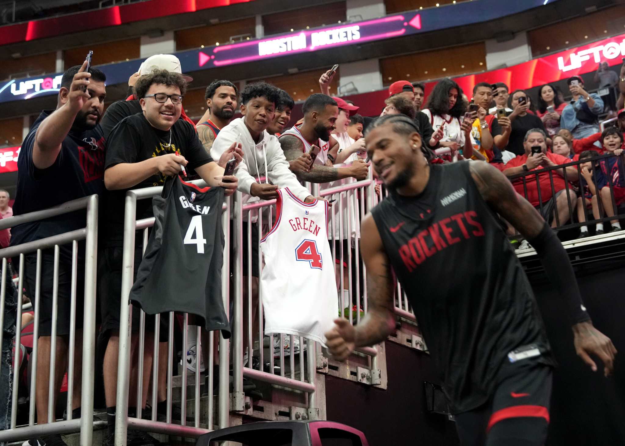 Rockets to host block party, pregame happy hour before Games 1 and 2 ...